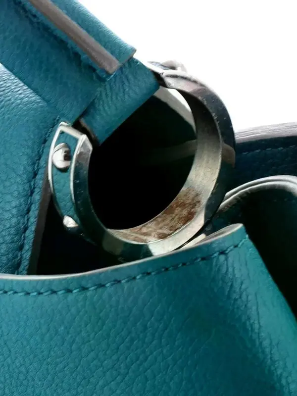 LOUIS VUITTON Capucines Mm Leather Satchel - Blue