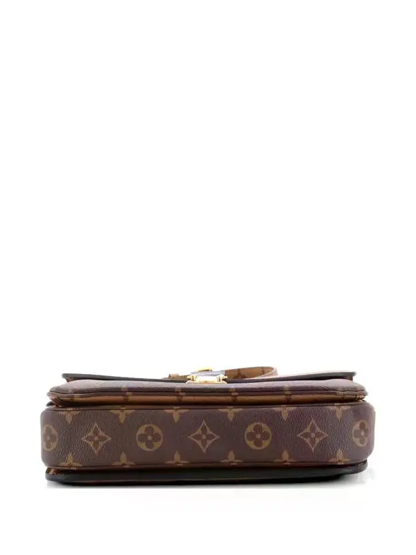LOUIS VUITTON Pochette Metis Reverse Monogram Canvas - Brown