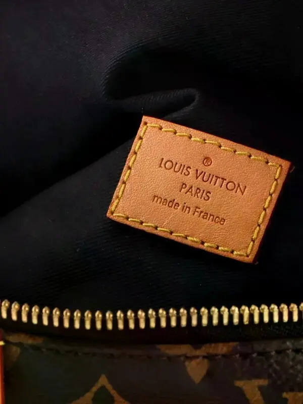 LOUIS VUITTON Bum Bag Monogram Canvas - Brown