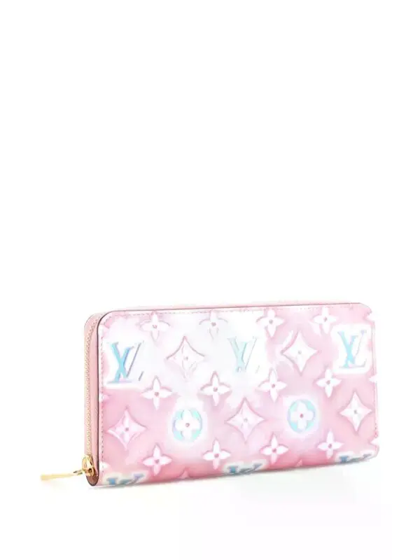 LOUIS VUITTON Zippy Wallet Valentine Neon Monogram Vernis Small Wallets - Pink