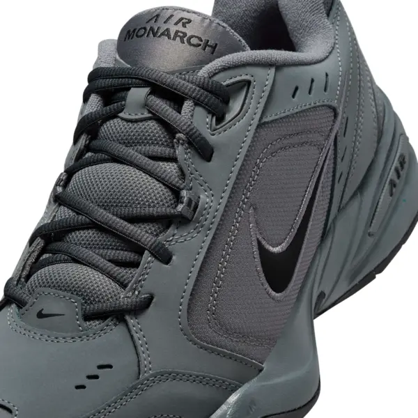 Nike Air Monarch Iv Workout Shoes