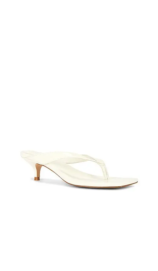 Raye Perla Kitten Heel In Ivory