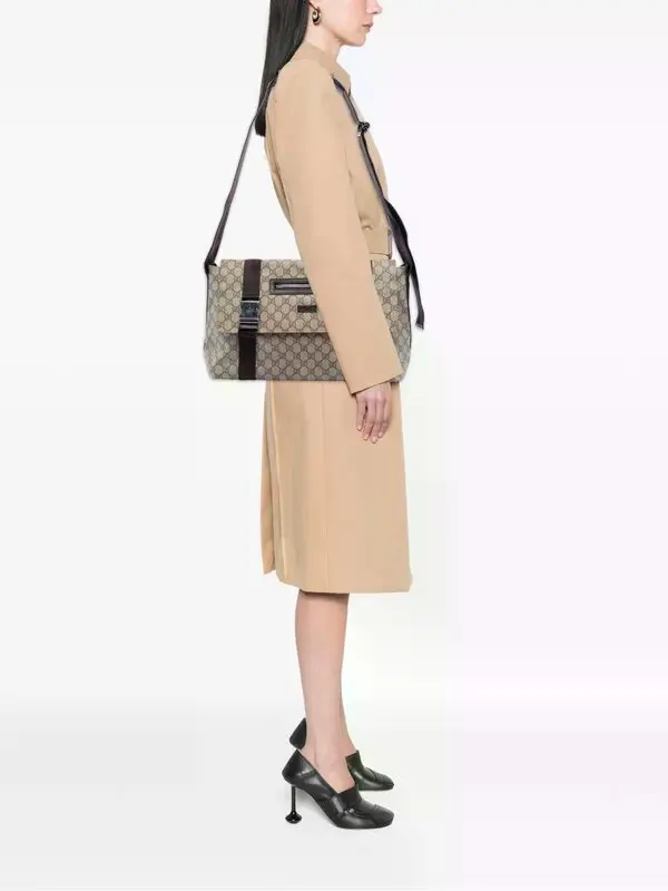 Gucci Gg Supreme Crossbody Bag
