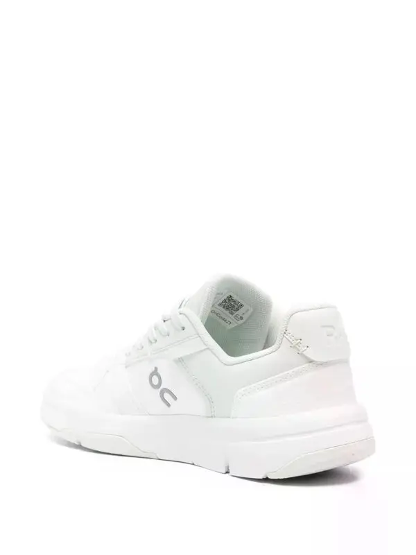 On Roger Clubhouse Lace-up Sneakers