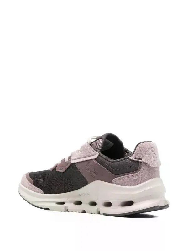 On Cloudnova Hift Panelled Sneakers - Pink