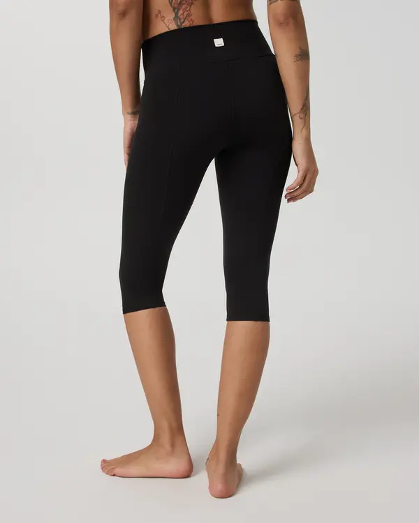 Vuori Allthefeels™ Shirred Crop