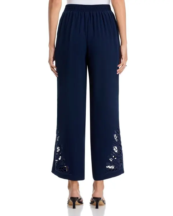 T Tahari Embroidered Pull On Pants - Navy