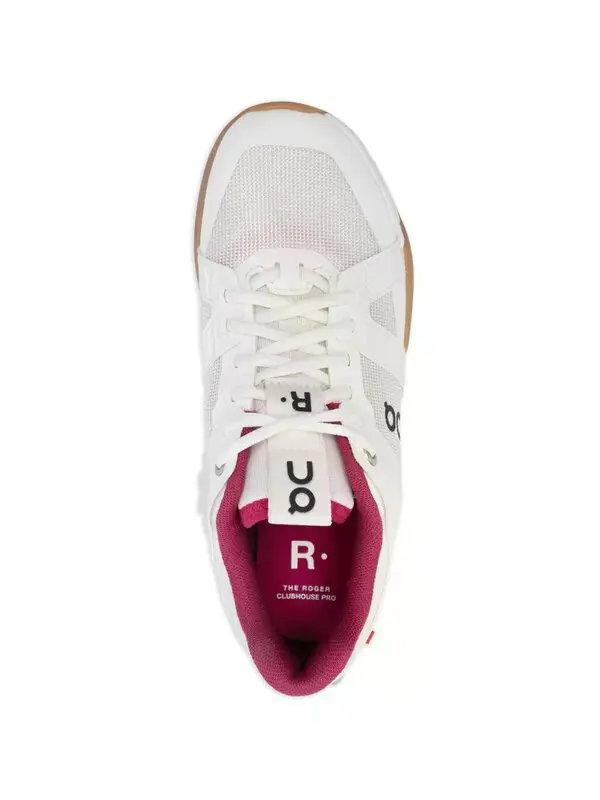 On Roger Clubhouse Lace-up Sneakers