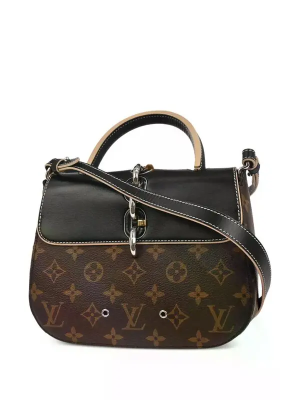 LOUIS VUITTON 2018 Monogram Chain Handbag