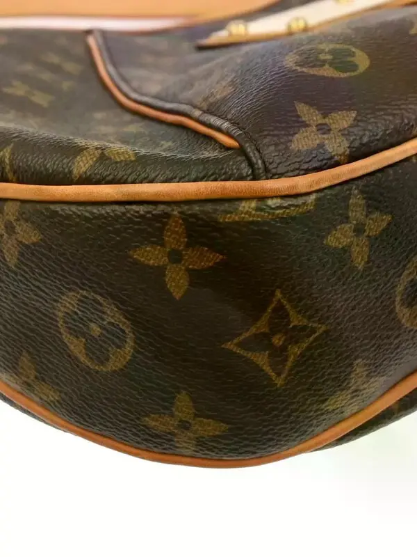 LOUIS VUITTON 2012 Thames Gm Monogram Shoulder Bag