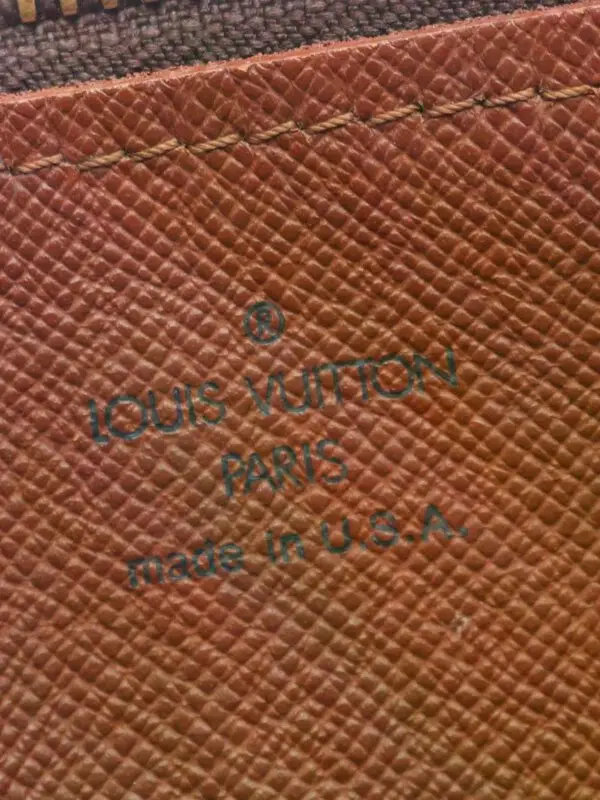 LOUIS VUITTON 2001 Monogram Papillon 26 Handbag