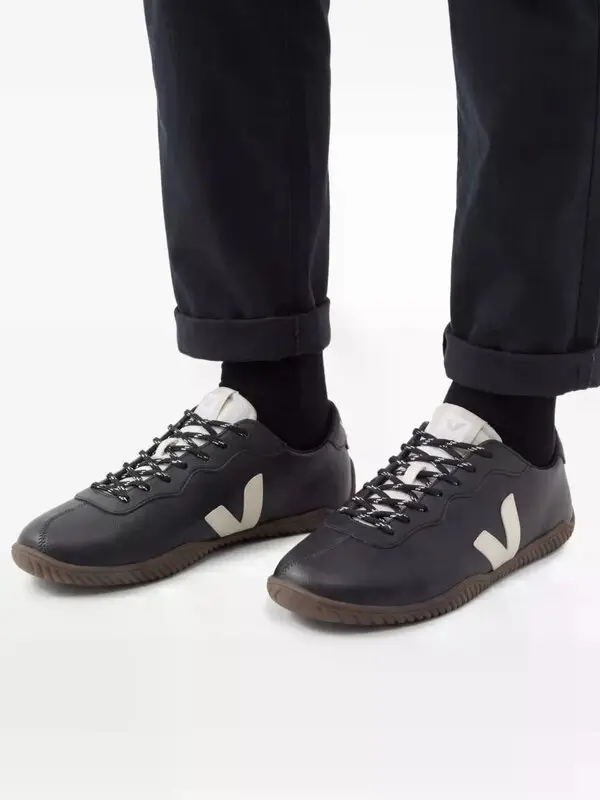 VEJA Jitsu Logo-patch Sneakers - Black