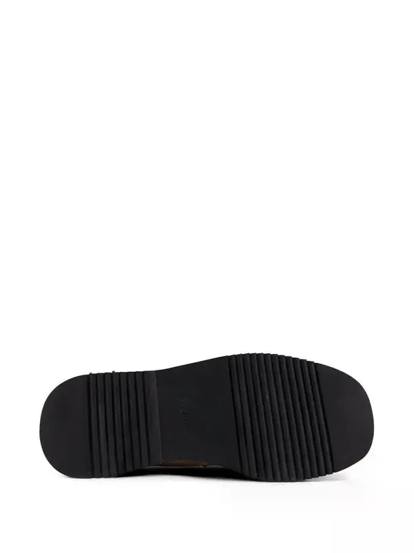 REFERENC Canoa Resort Mules