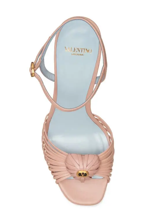 Valentino Garavani Royal Platform Sandal - Light Phard