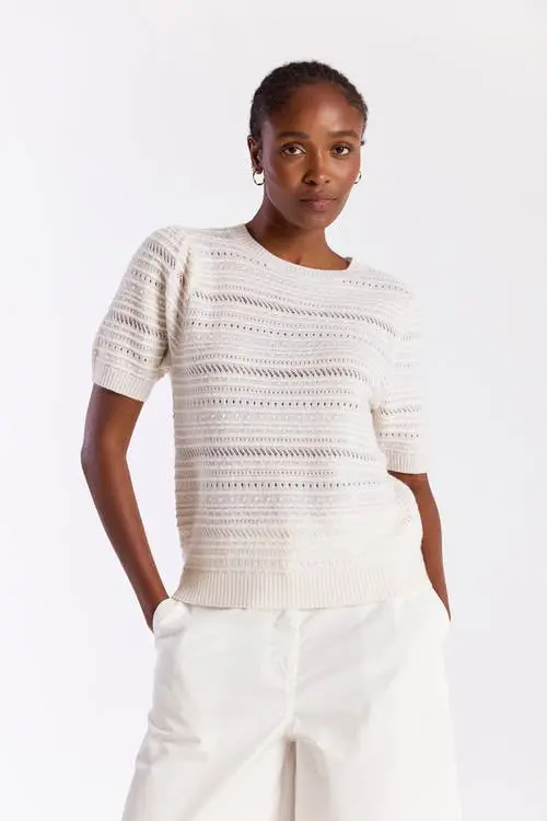BRODIE CASHMERE Textured Taylor 100% Cashmere Top - Organic White