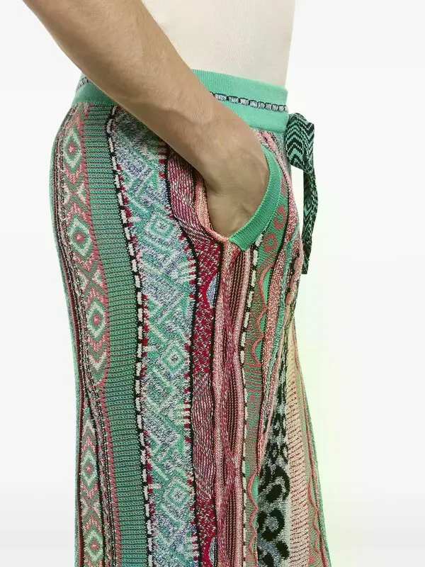 LANEUS Knitted Patterned Shorts