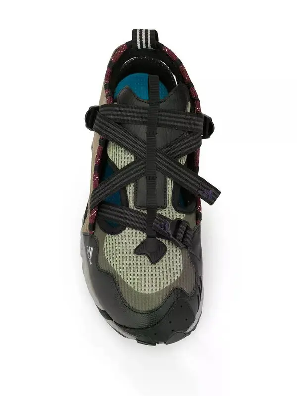 Adidas Novaturbo H6100lt Cut-out Sneakers