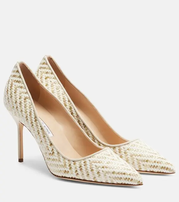 Manolo Blahnik Bb Woven Pointed Toe Pumps - Beige