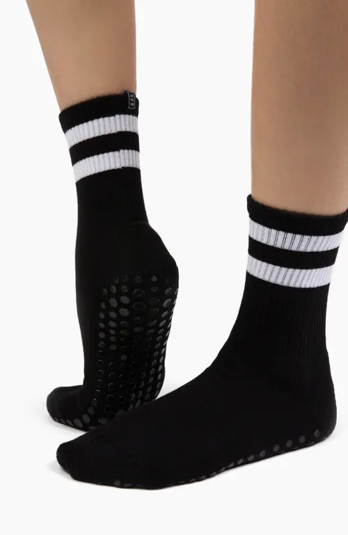 LUTAVA Antimicrobial Grip Crew Socks 2 Pack - Black