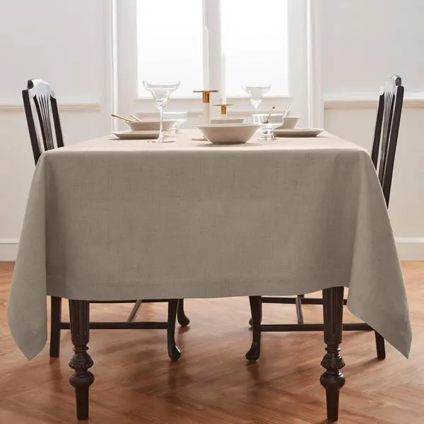SOLINO HOME Linen Tableclothdiana