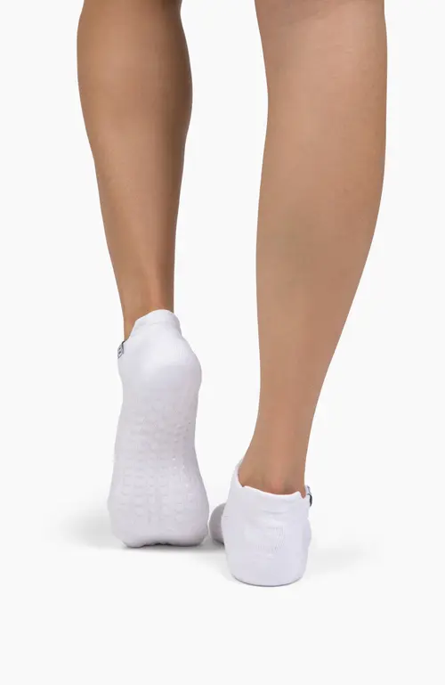 LUTAVA Antimicrobial Grip Ankle Socks 4-pack