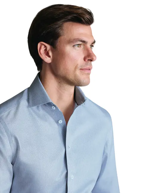 CHARLES TYRWHITT Non-iron Greenwich Weave Cutaway Shirt - Indigo Blue