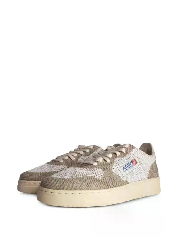AUTRY Medalist Easeknit Sneakers
