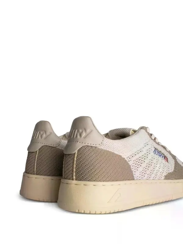 AUTRY Medalist Easeknit Sneakers