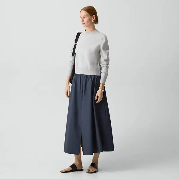 Theory Vented Skirt In Relaxed Poplin - Faded Navy