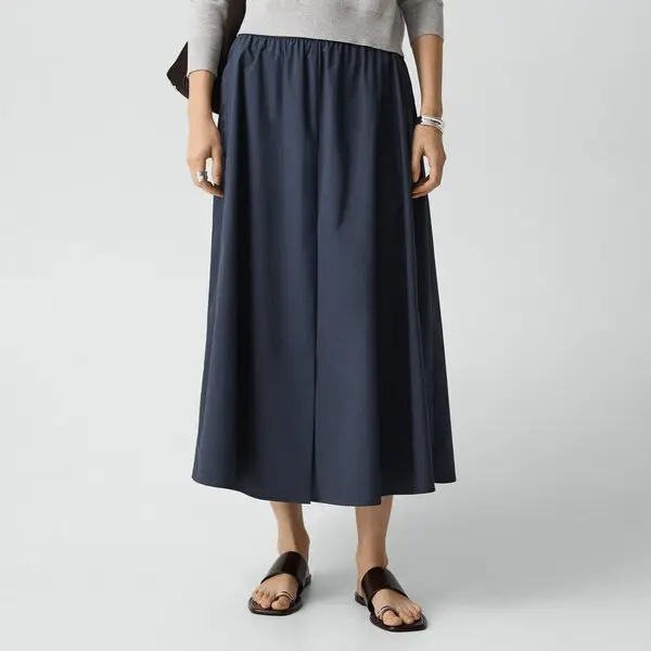 Theory Vented Skirt In Relaxed Poplin - Faded Navy