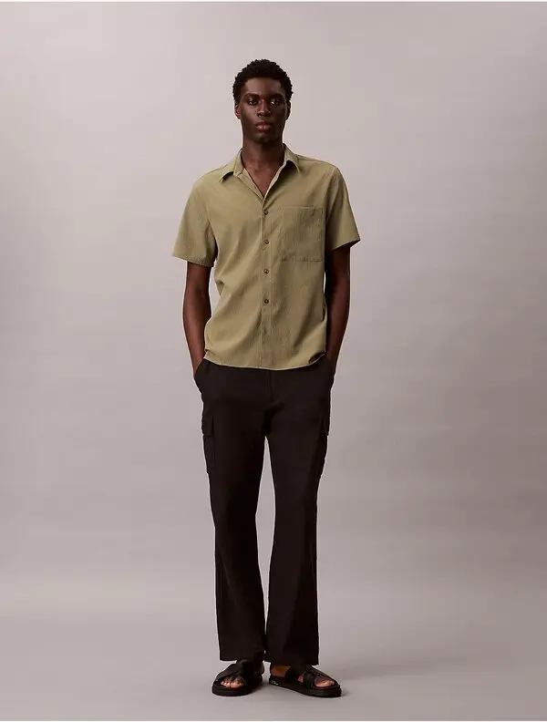 Calvin Klein Solid Seersucker Classic Button-down Shirt