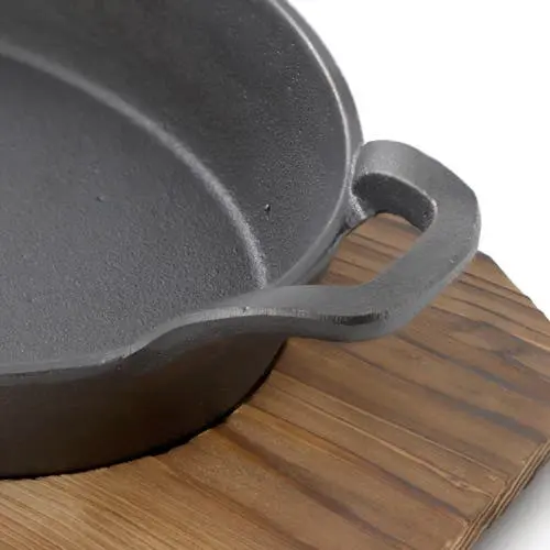 MEGACHEF 6 Piece Mini Cast Iron Oval Pan With Wood Tray Set