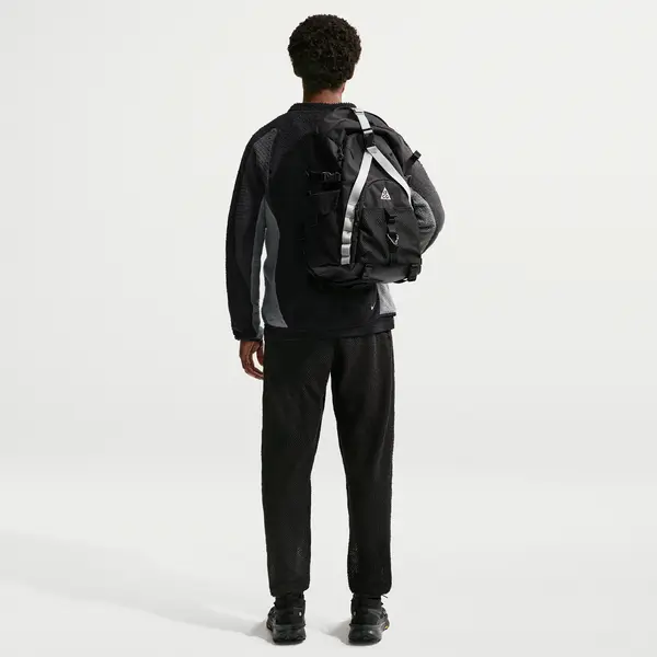 Nike Wolf Lichen" Crew-neck Top