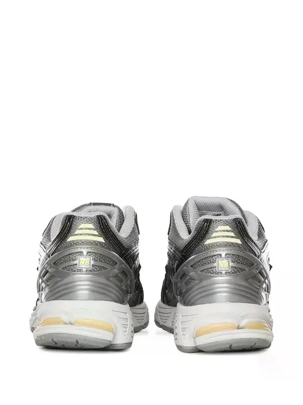 NEW BALANCE 1906r Sneakers - Grey