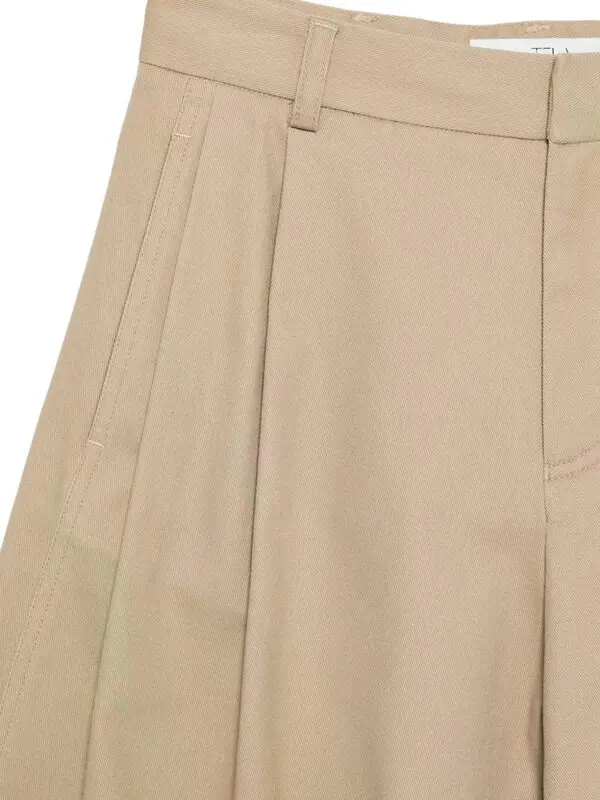 TELA Pleated Shorts