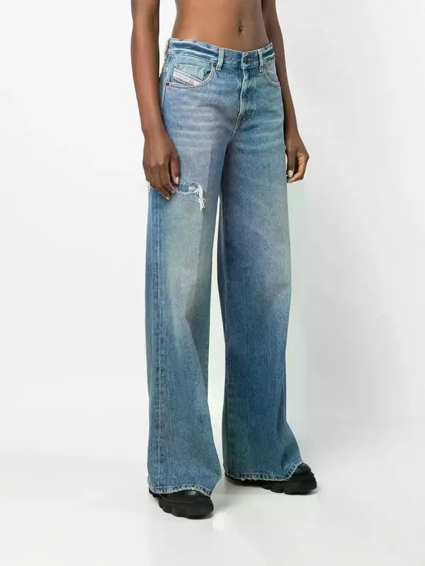 DIESEL® 1978 D-akemi 09d97 Bootcut Jeans