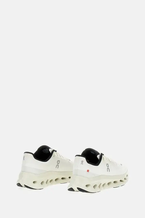 On Cloudtilt Sneakers - White