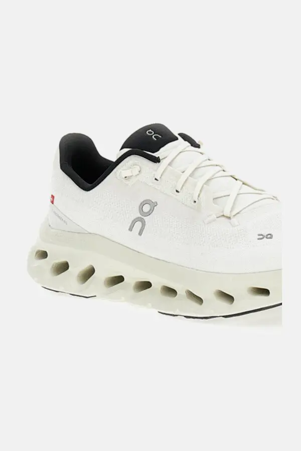 On Cloudtilt Sneakers - White