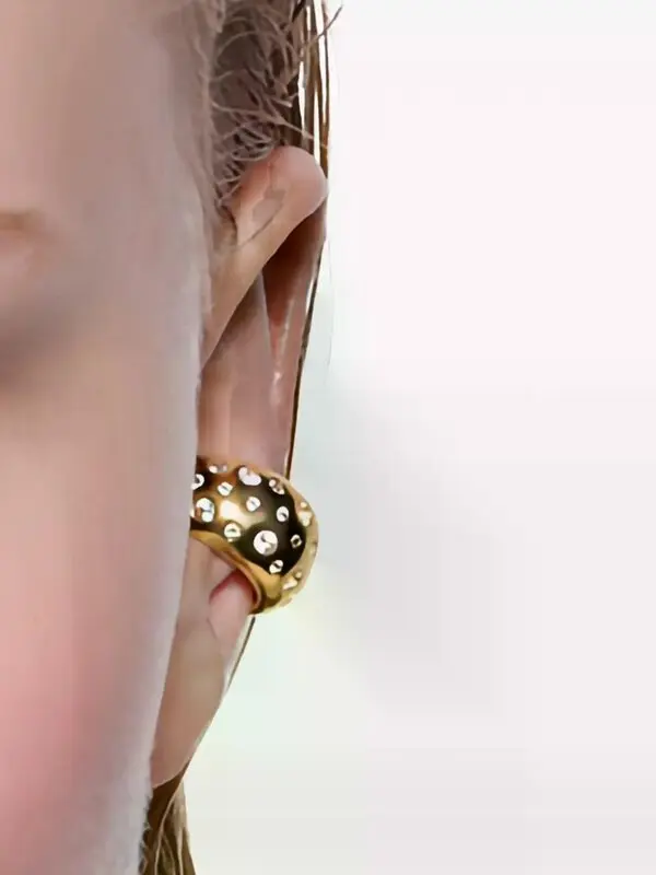 MARIA BLACK Tryvann Popcorn Ear Cuff - Gold