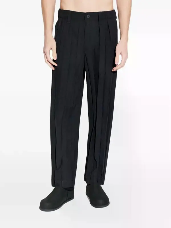 Issey Miyake Pleated Trousers - Black