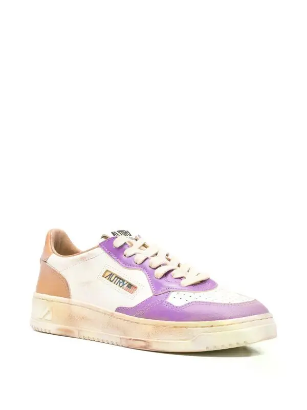AUTRY Medalist Low Super Vintage Sneakers - White
