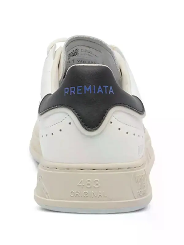 Premiata Quinn 8209 Logo-detail Sneakers - White