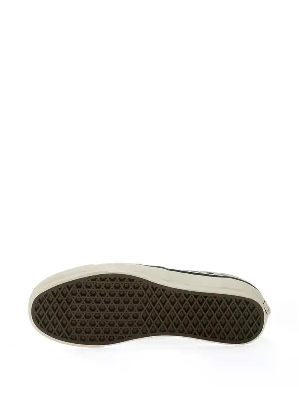 VANS Checkered Lace-up Sneakers - Black