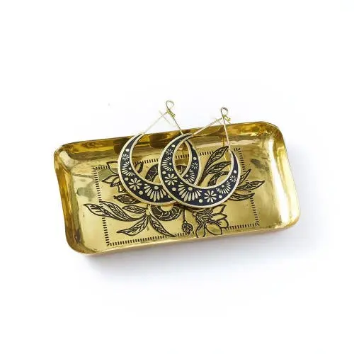 MATR BOOMIE Saanp Snake Rectangular Catch-all Trayetched Brass