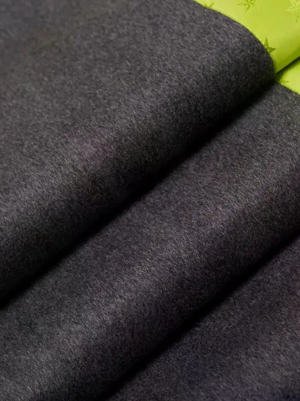 Shanghai Tang Dotted Trim Tang Blanket