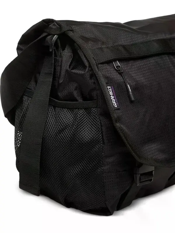 Gramicci Buckle Messenger Bag