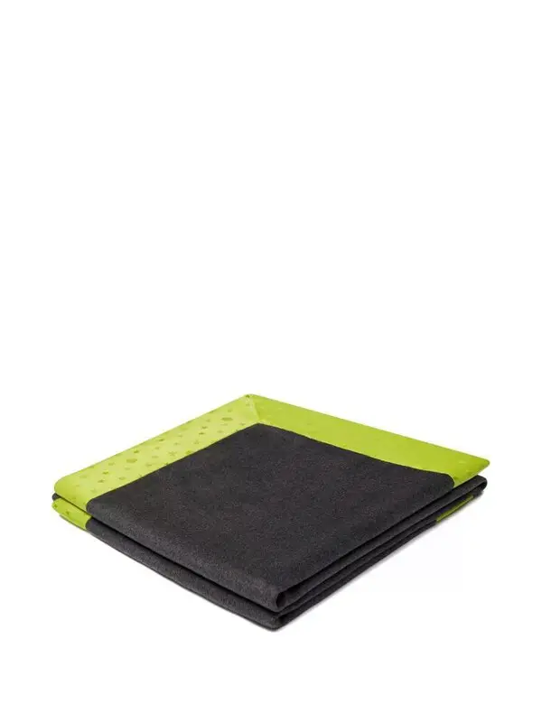 Shanghai Tang Dotted Trim Tang Blanket