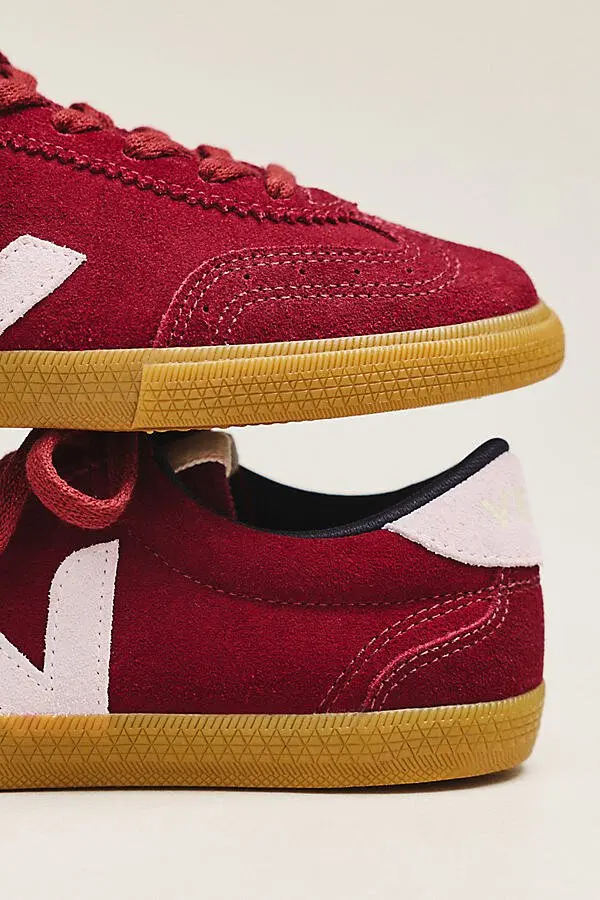 VEJA Volley Sneakers - Wine