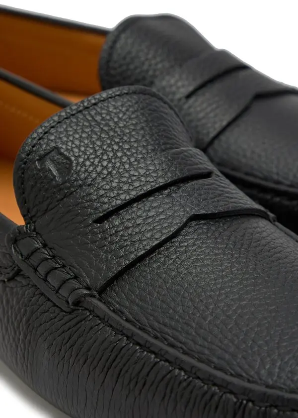 TOD'S Grained Leather Loafers - Black