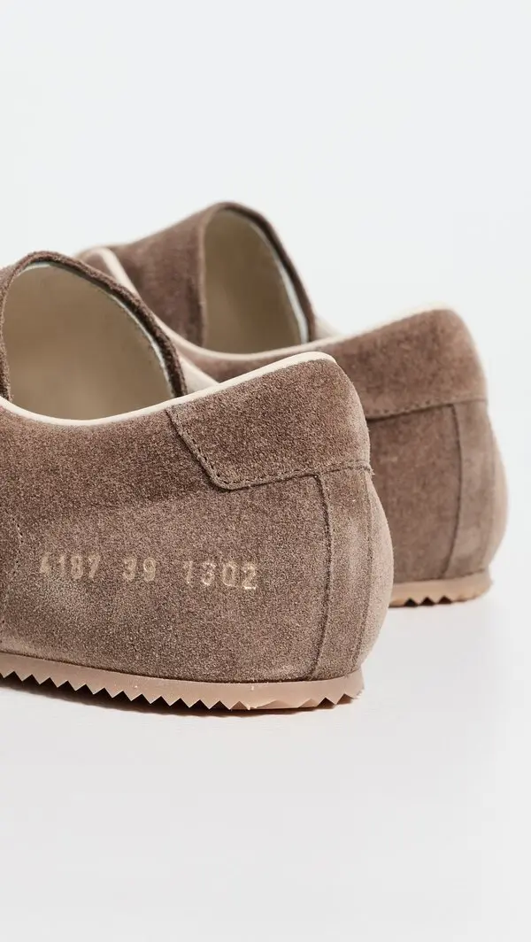 COMMON PROJECTS Suede Lace-up Sneakers - Tan